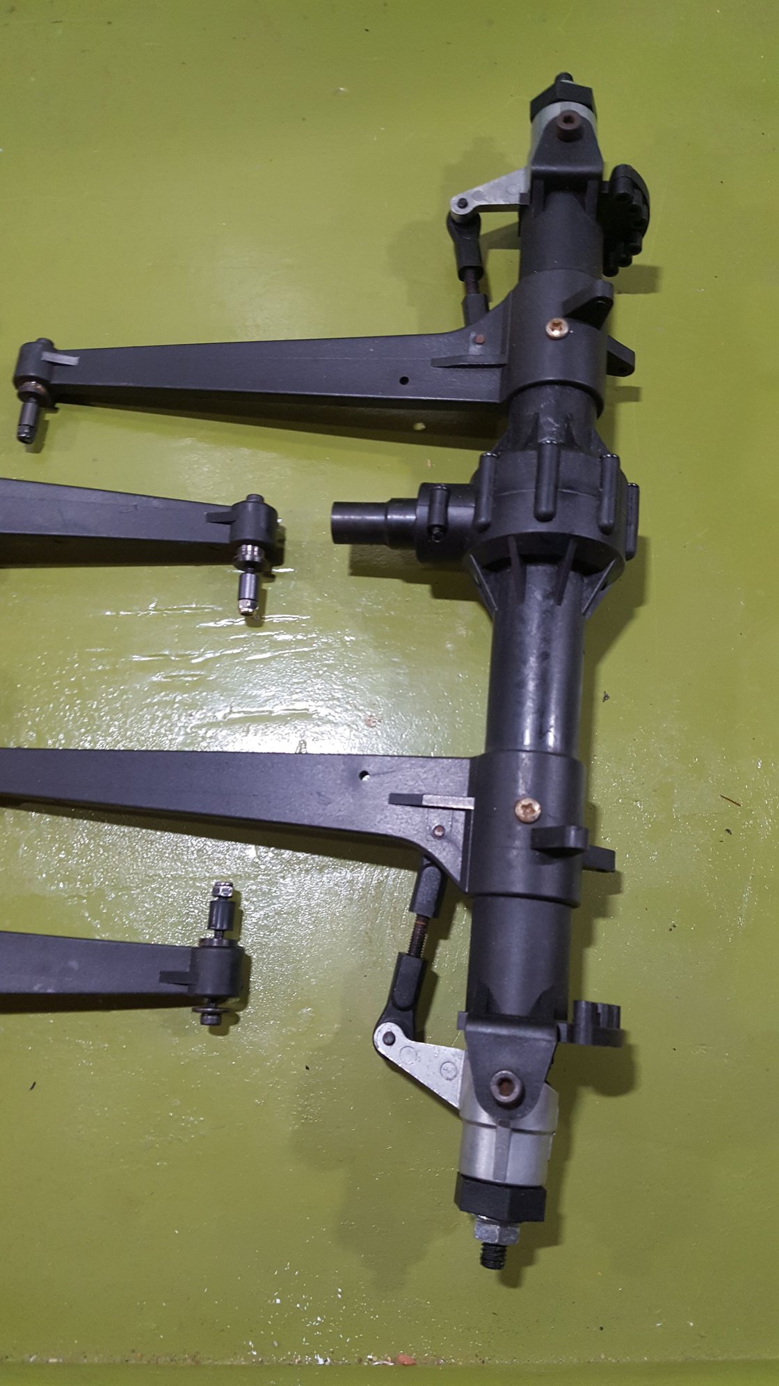 kyosho mad force axles perfect for a crawler or project. BEAST!! - R/C ...