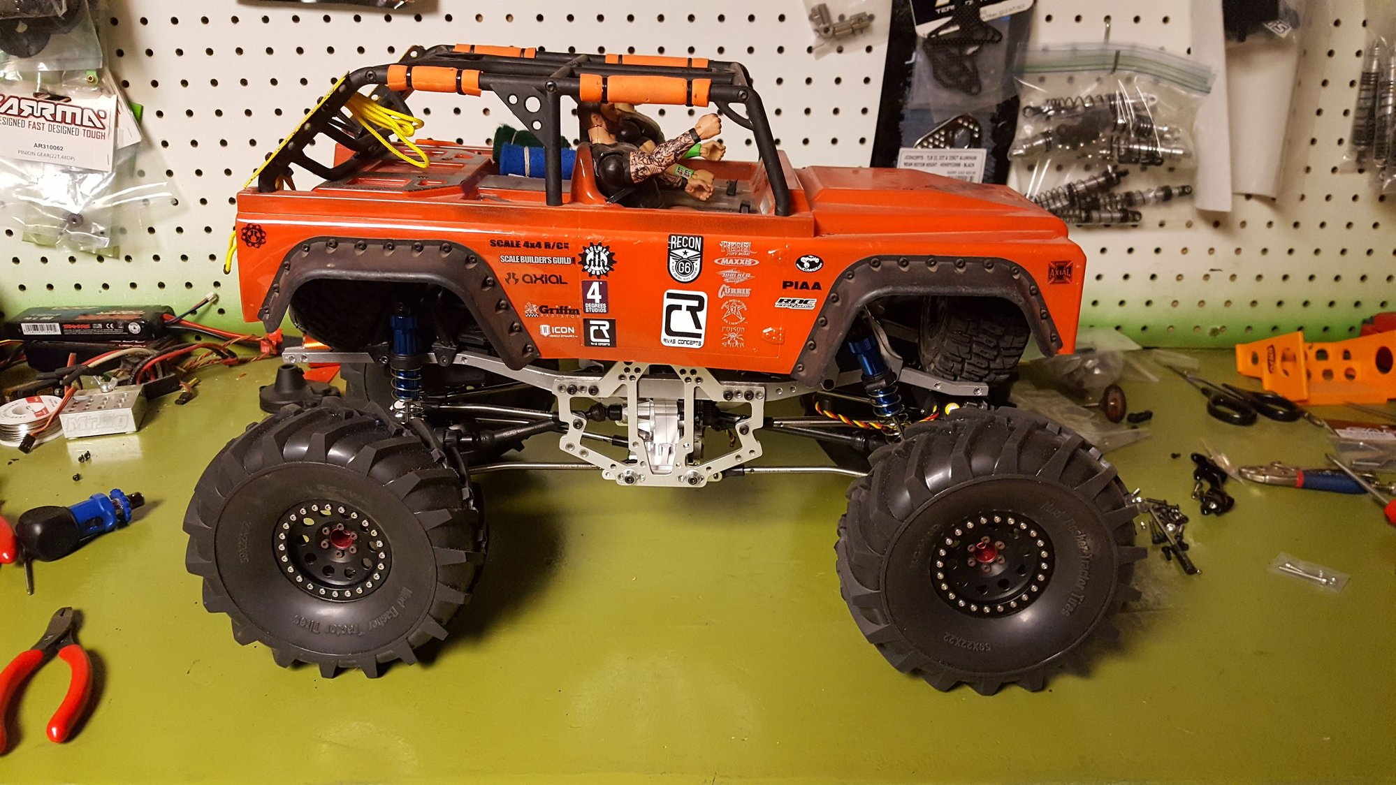 Smt10 or custom monster truck - R/C Tech Forums