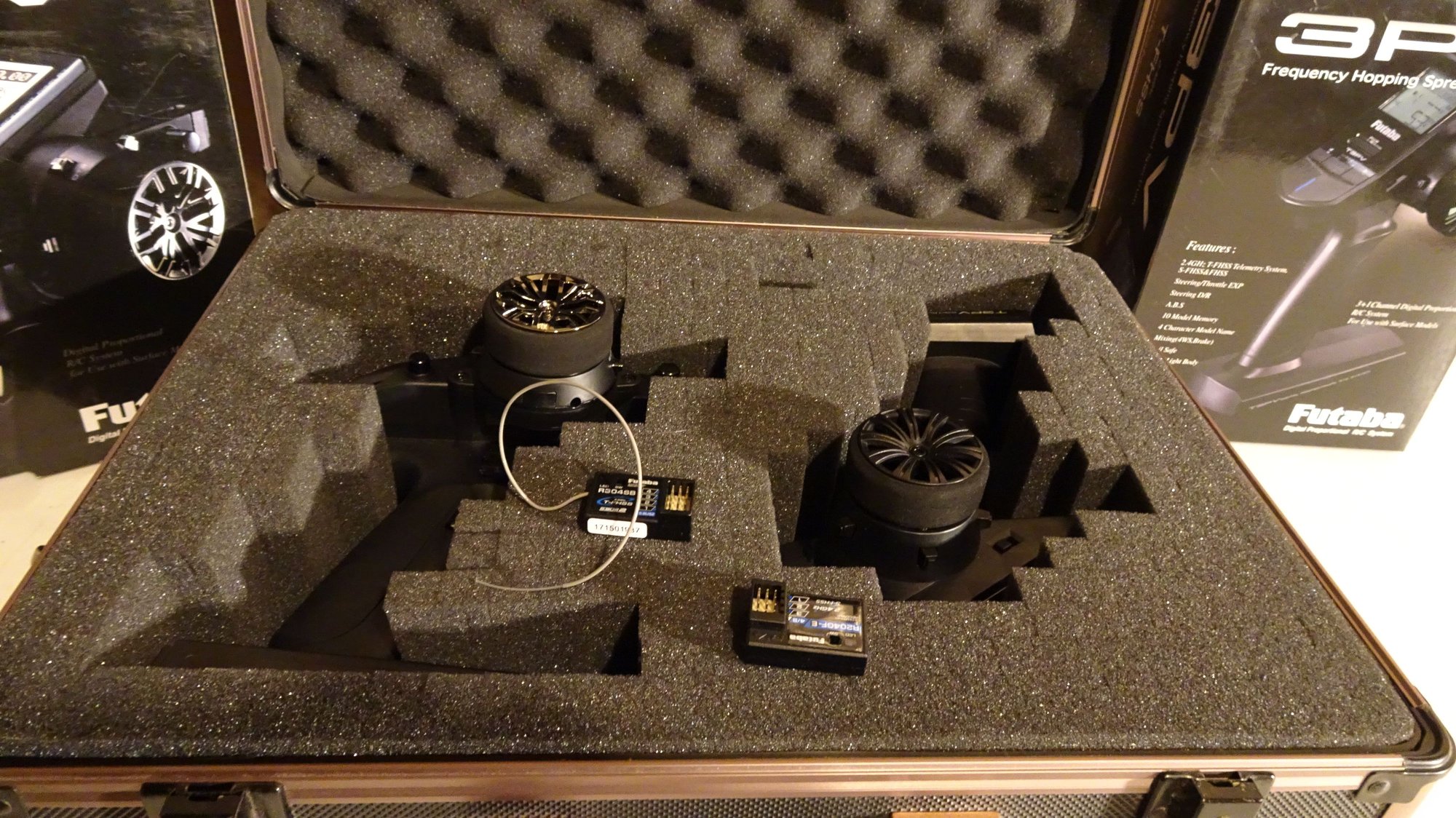 Futaba 4pv and 3pv - R/C Tech Forums