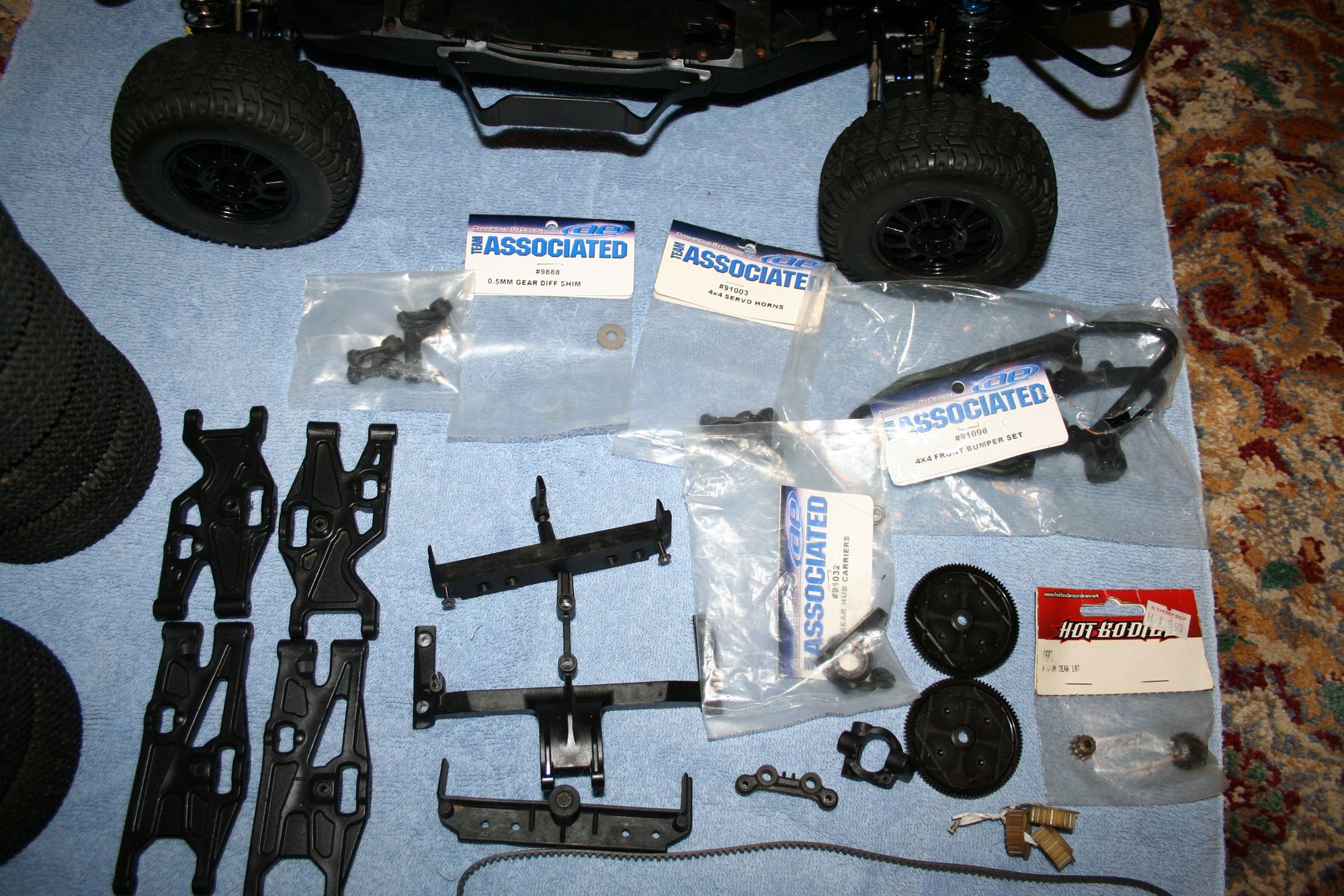 Team Associated SC10 4x4 kit with Extra's - R/C Tech Forums