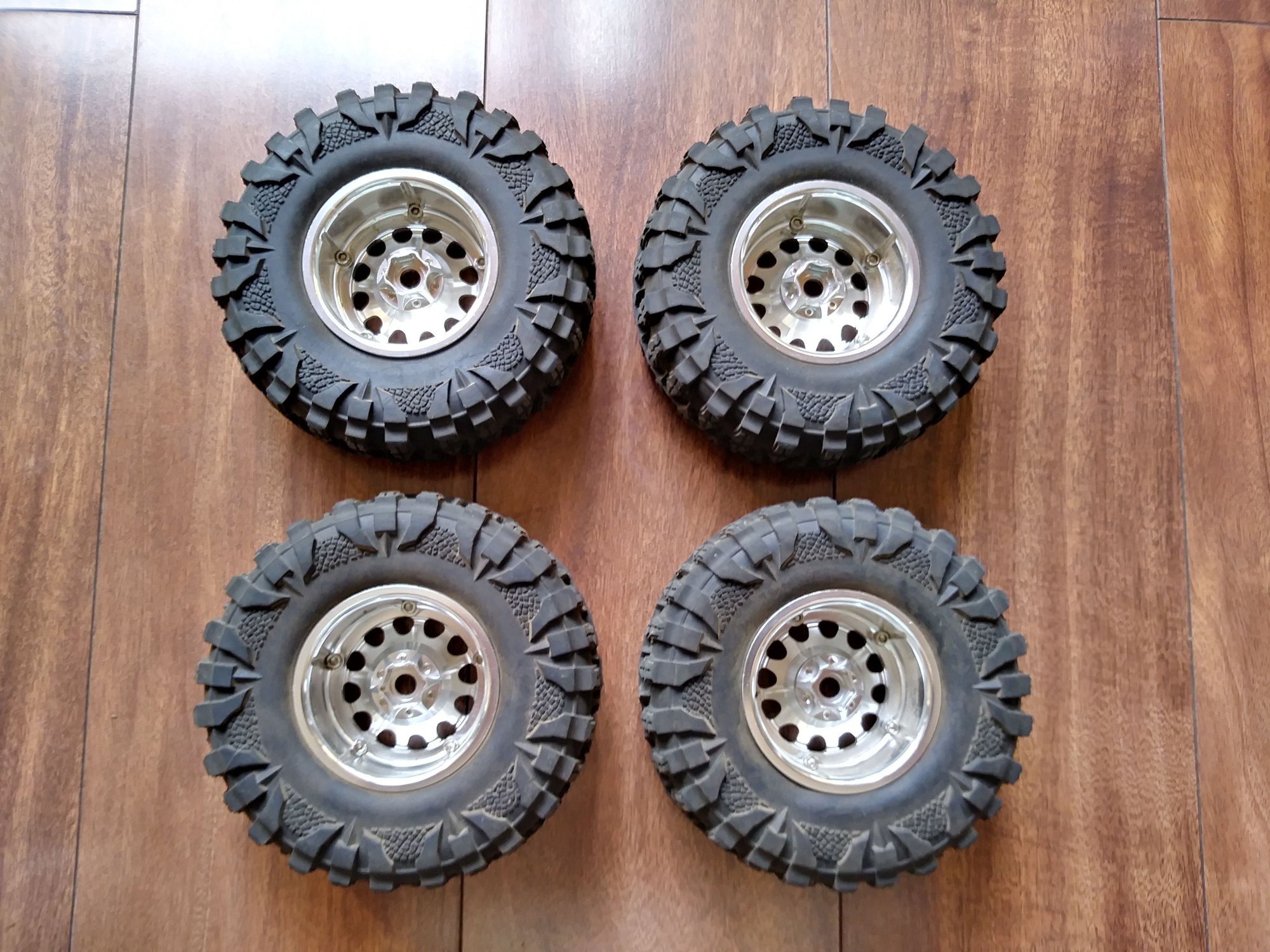2.2 Beadlock Wheels & Tires Nearly New $50 Shipped - R/C Tech Forums