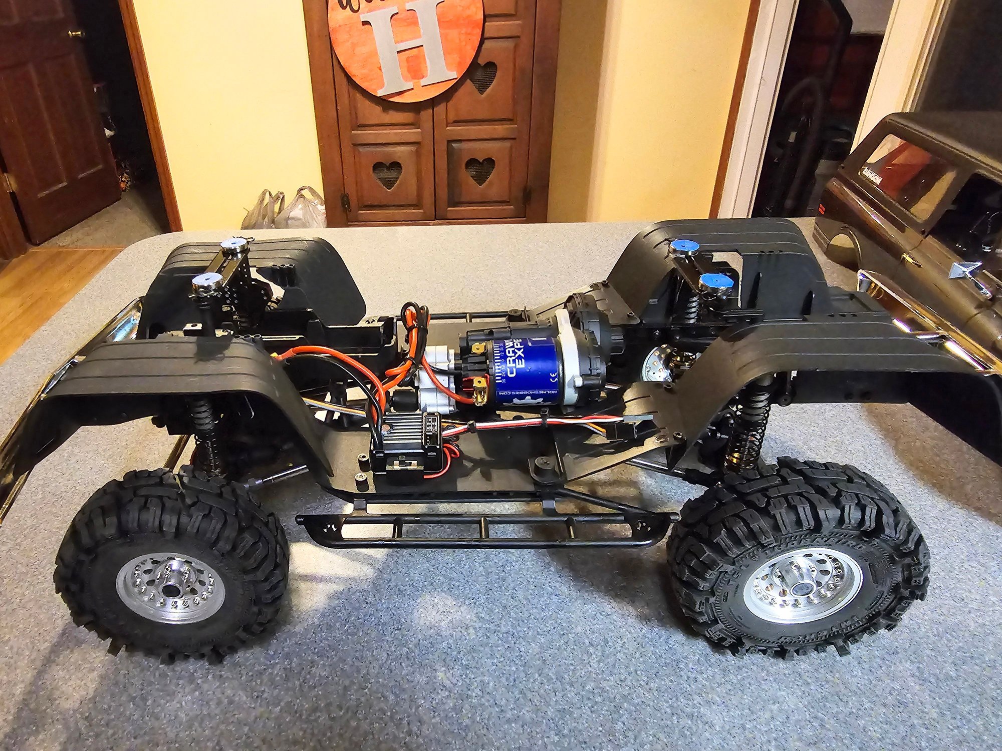 Axial Scx10.2 1969 Heritage Blazer with rare hardtop - R/C Tech Forums