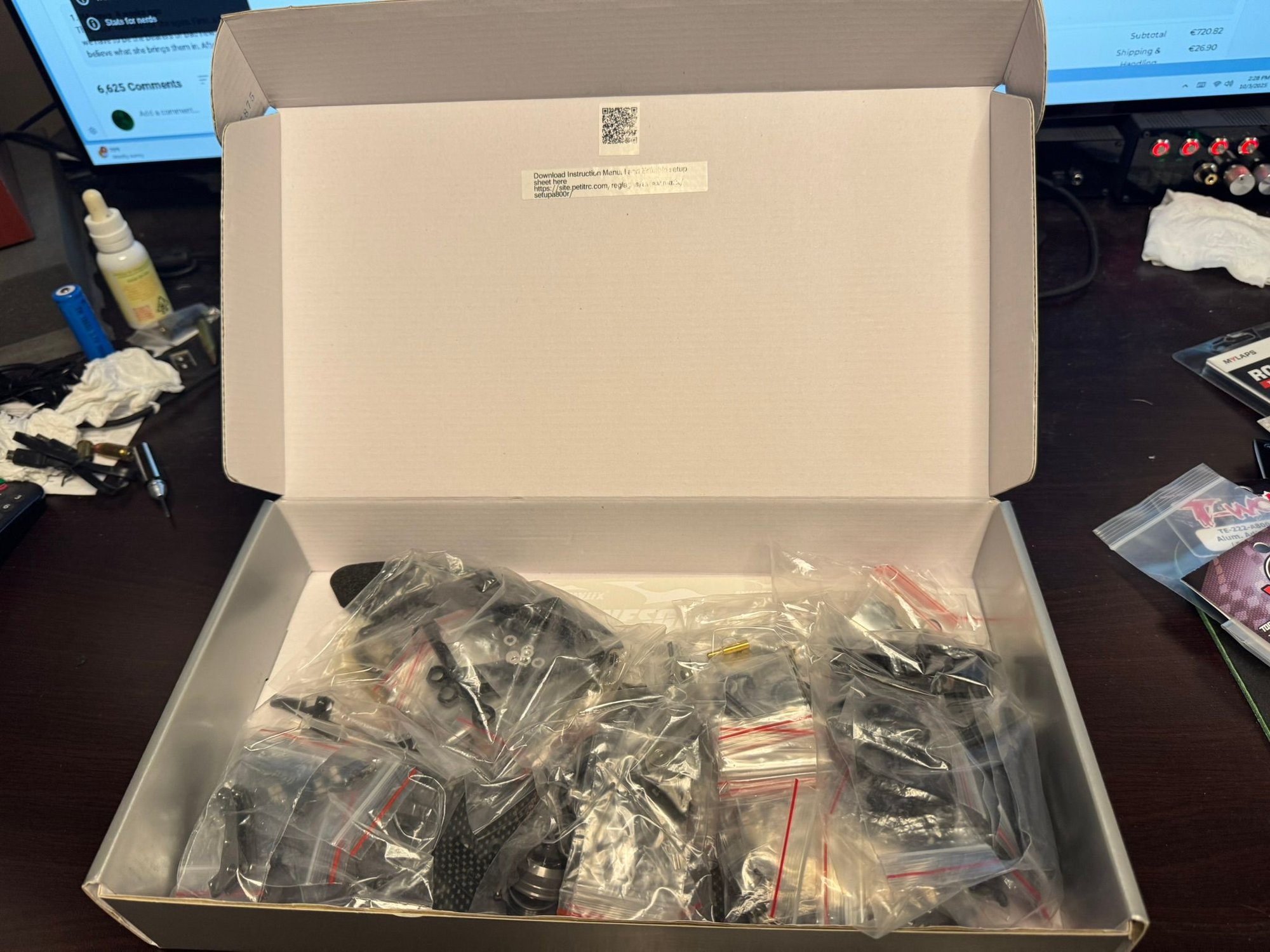 BNIB Awesomatix A800R - Carbon Edition with Extra Parts - R/C Tech Forums