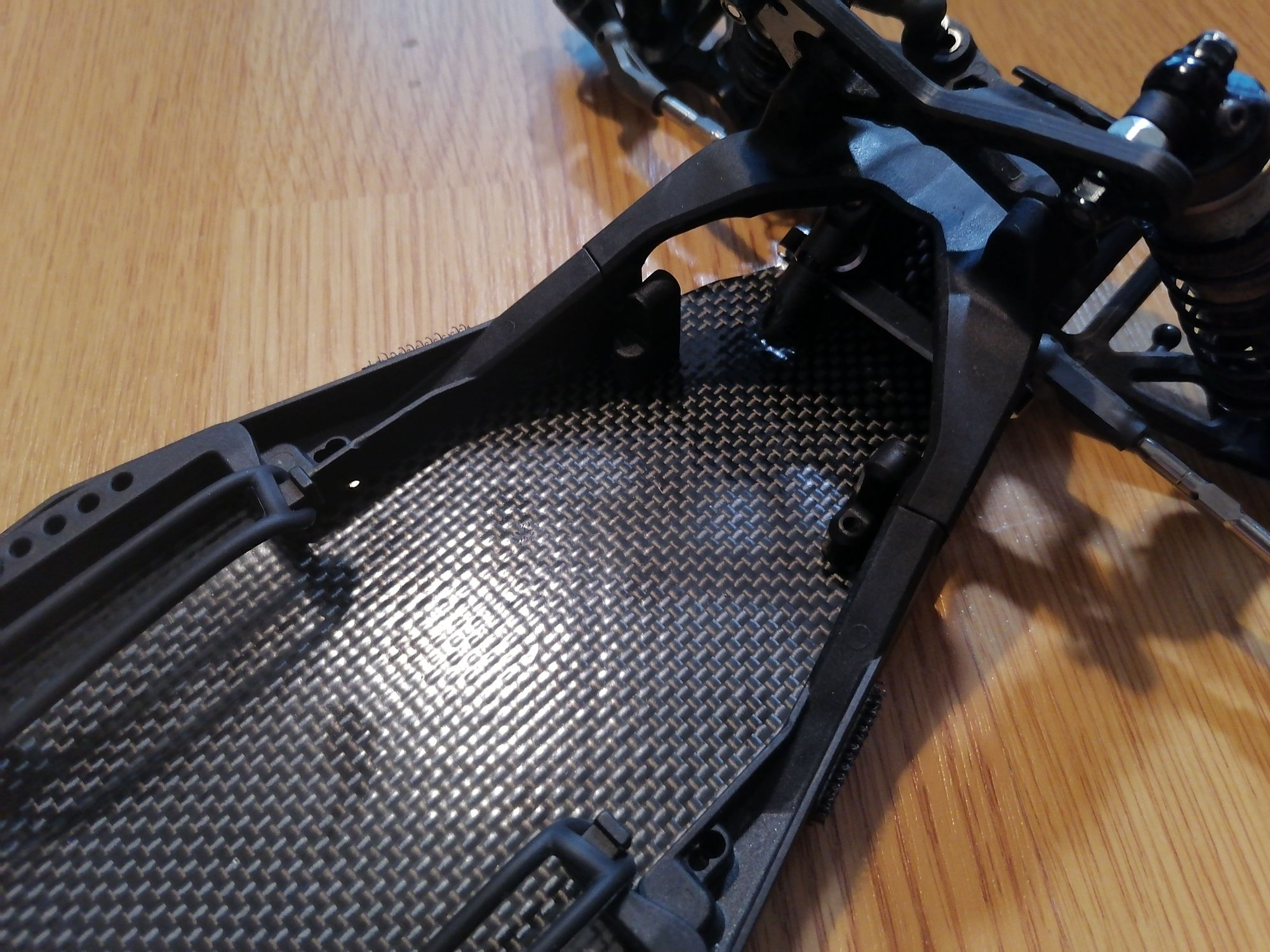 Tlr 22 5.0 elite cat on chassis - R/C Tech Forums