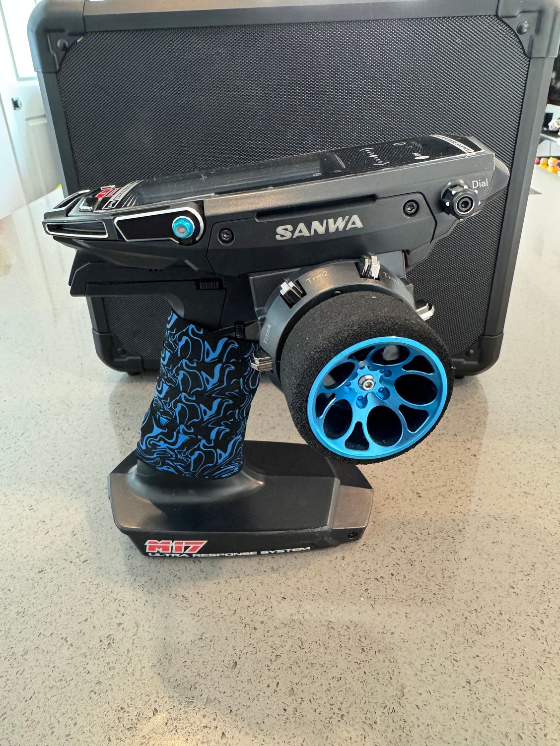 Sanwa M17 Radio W/ RX-492i Reciever and Koswork Case - R/C Tech Forums