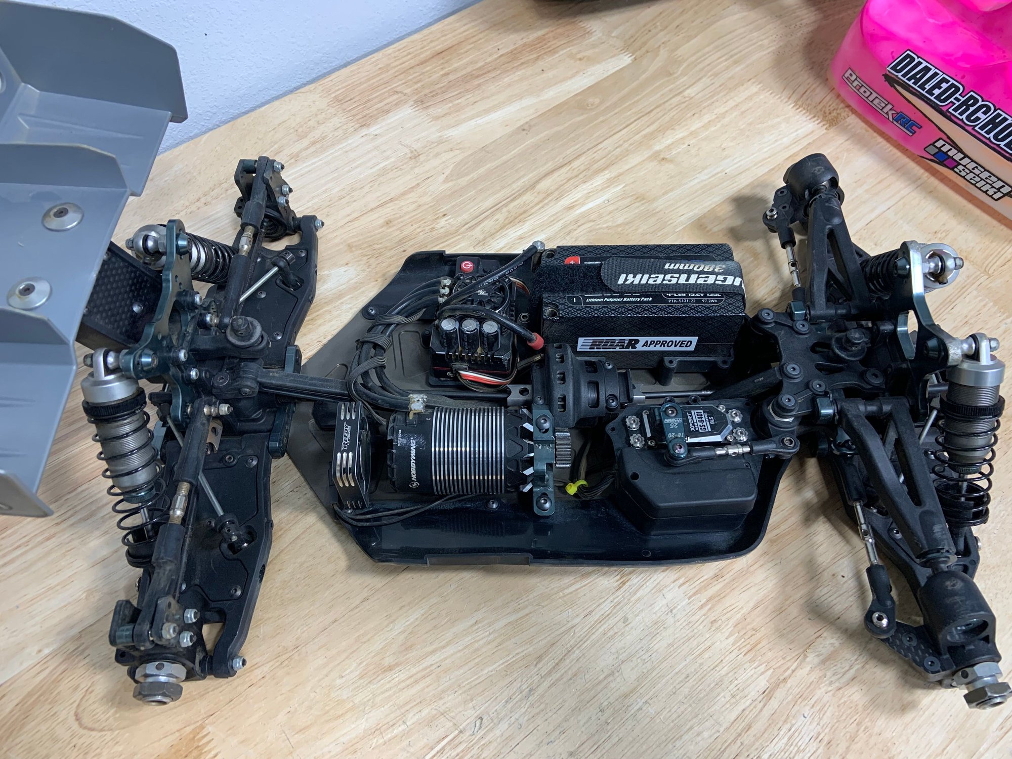 Mugen MBX8R ECO - R/C Tech Forums