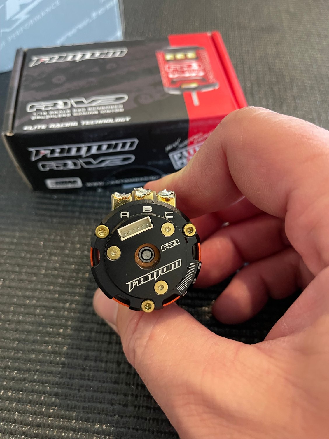 Fantom 25.5 like new - R/C Tech Forums