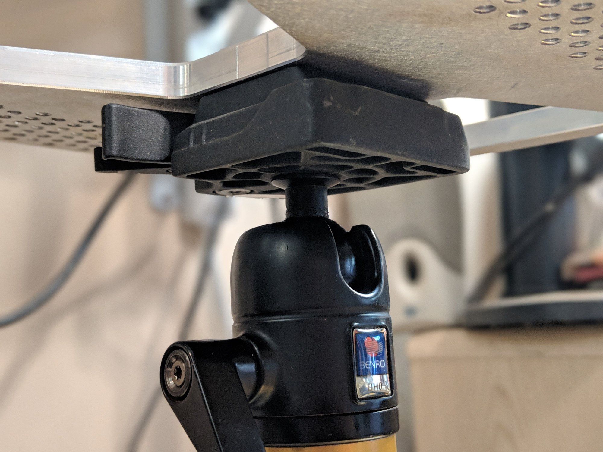 Revolve 360 RC workstation pit stand with 2 plates - R/C Tech Forums