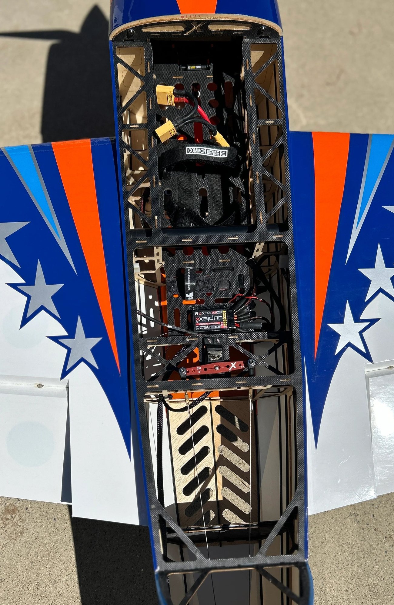 Extreme Flight Extra 300 EXP V2 70" RXR - RCU Forums