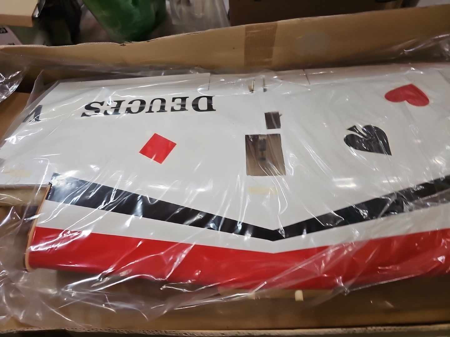 Super rare DECUES WILD 25e2 w/ Retracts, motors, and esc's OFF SITE ...