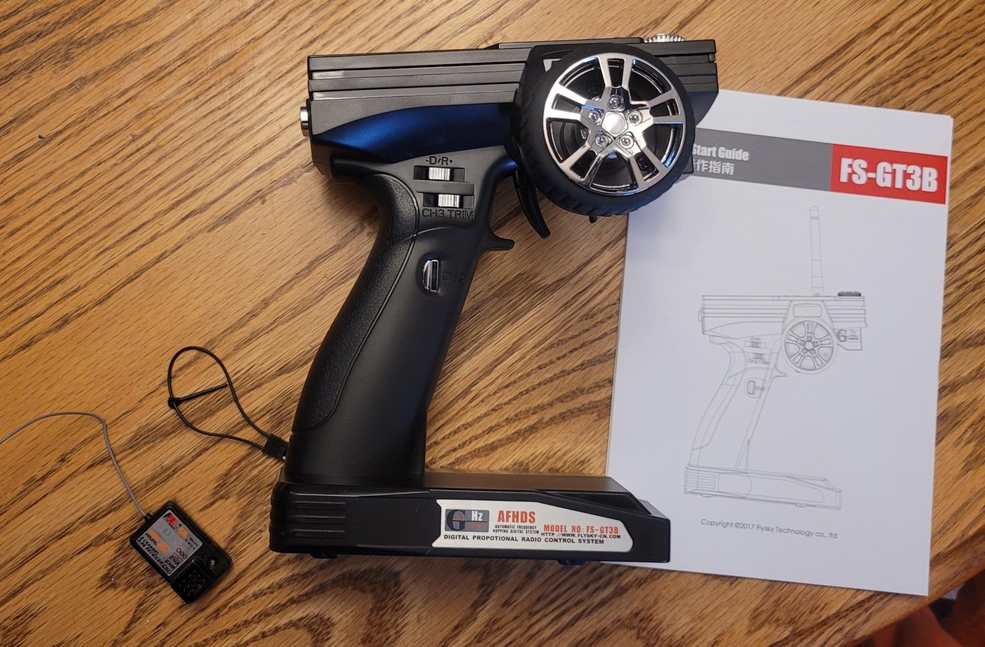 New Sky Fly 2.4 digital radio & 3 channel receiver V2 - RCU Forums