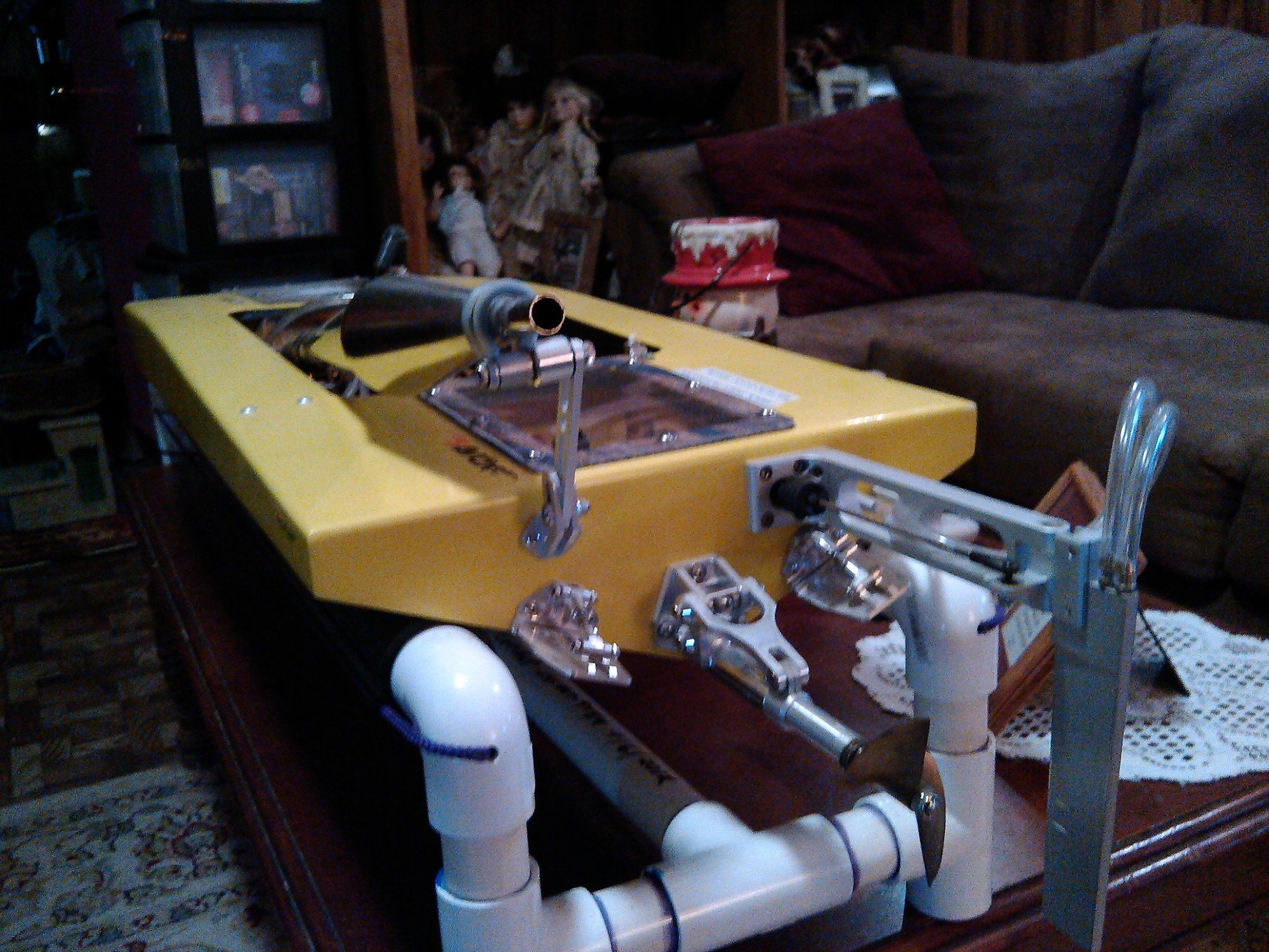 Brand New Assembled Wood Mono Hull Gas Powered R/C Boat Complete w ...