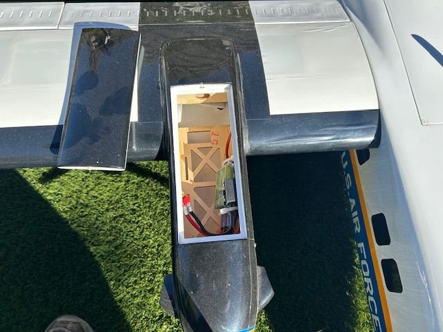 Hangar 9 Twin Otter $800 OBO - RCU Forums