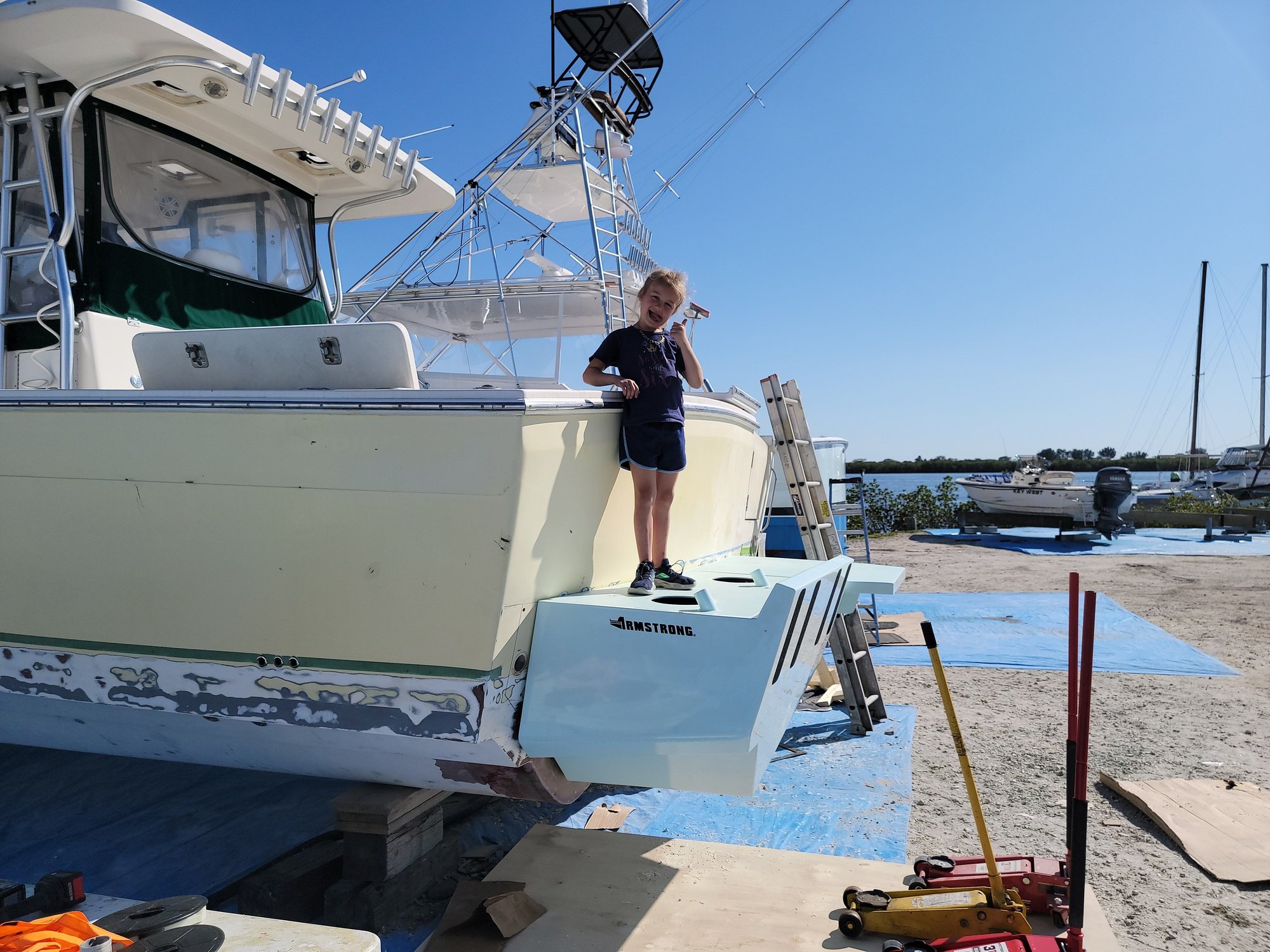 Calcutta 360/390 Cat Conversion from Twin Diesel to Quad Outboards ...