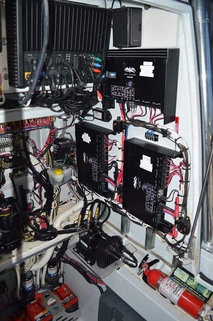 The Hull Truth - Boating and Fishing Forum - 2006 Contender 33T