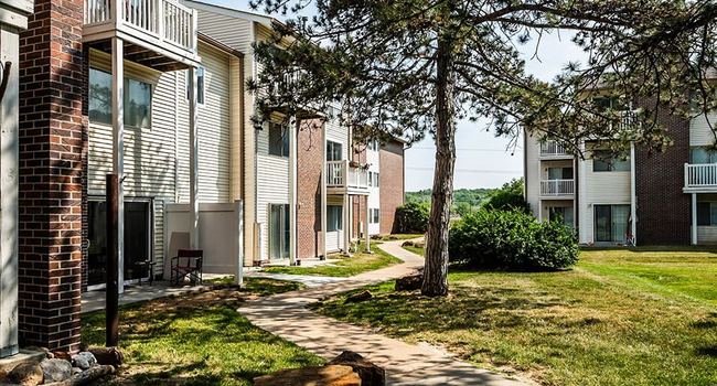 Centre Ridge Apartments Reviews - Omaha, NE | 2940 Paddock Plz | 29 ...