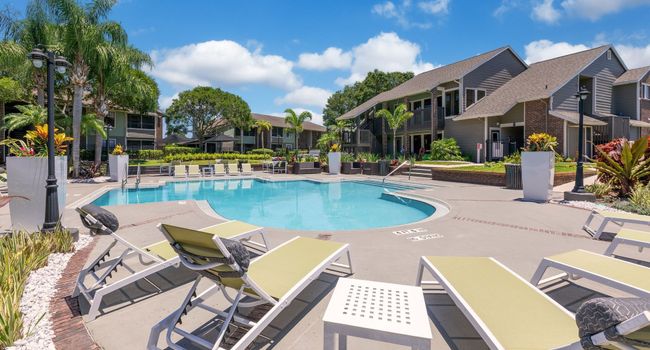 Compass Reviews - Melbourne, FL | 3595 Misty Oak Dr | 117 Apartment Reviews