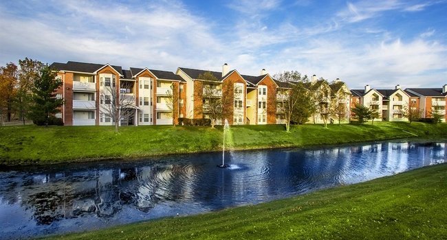 The Crossing at Barry Road - 422 Reviews | Kansas City, MO Apartments ...