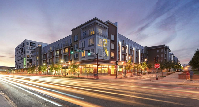 Harrison Station Apartments Reviews - Harrison, NJ | 300 Somerset ...