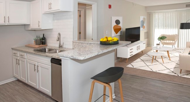 Quarry Ridge Apartments Reviews - Rochester, MN | 1823 Quarry Ridge ...